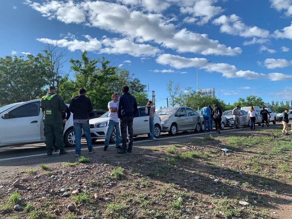 Un Choque En Cadena Involucró A Siete Vehículos 8digital